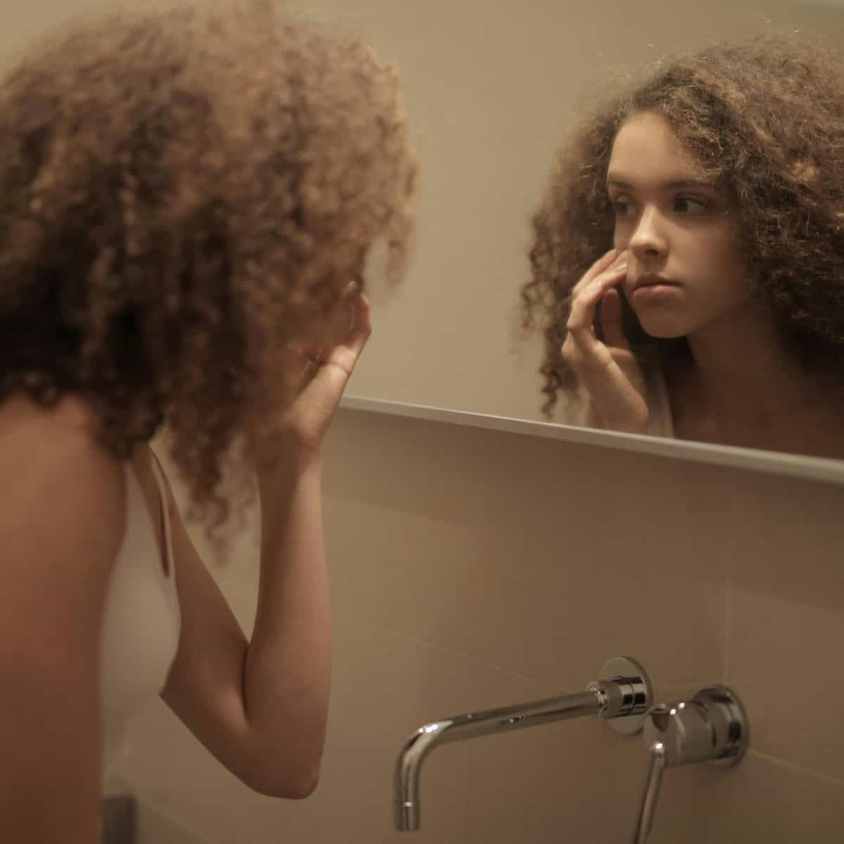 Vegan Face: Causes, Prevention, and Tips to Avoid